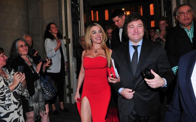 Argentina President Splits From Lioness Girlfriend Over Work Pressure Ladun Liadis Blog 